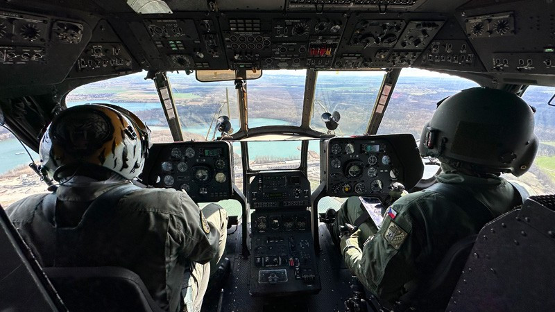 The shutdown did not diminish the intensity of flight training at LOM ...