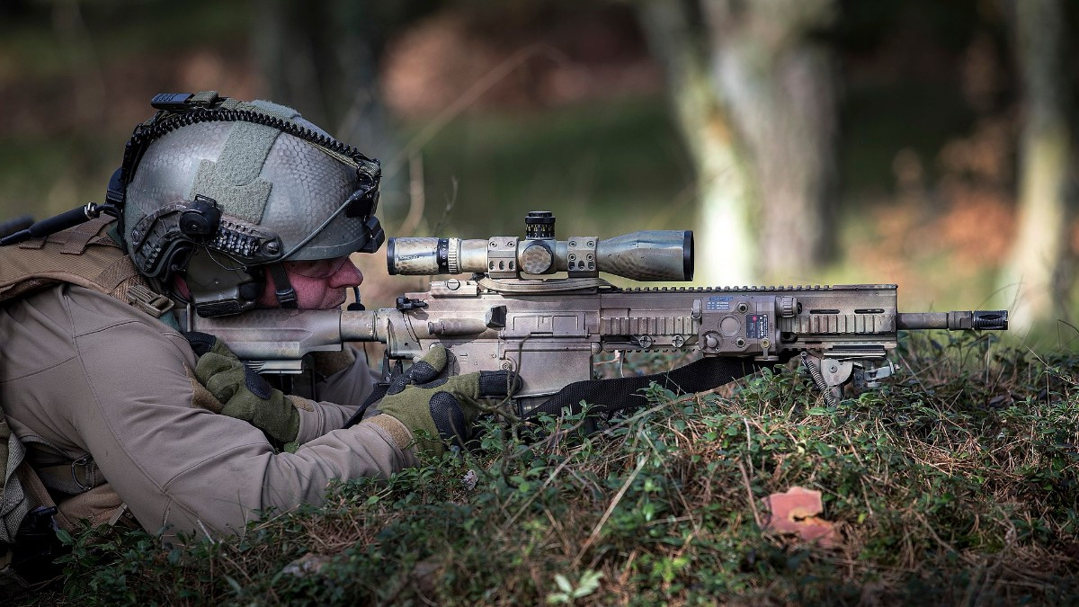 The Army Is Purchasing New H&K 417 Sniper Rifles | CZDEFENCE - czech ...